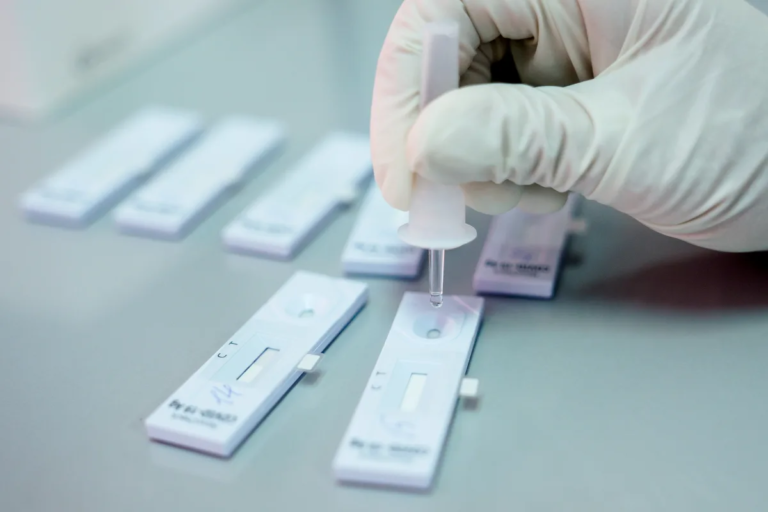 Respiratory Pathogen Testing Kits Industry to Reach USD 7,136.8 Million ...