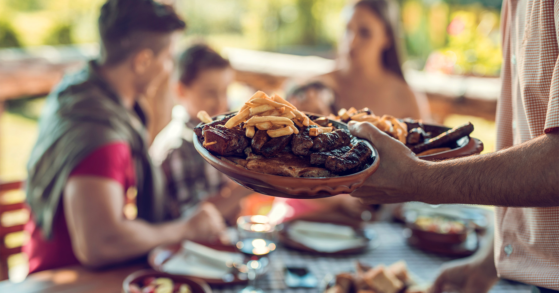 Dine In Style Full-Service Restaurant Market to Reach US$ 1.93 Trillion ...